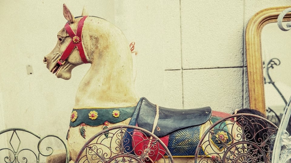 A Guide to Paris' Best Flea Markets | Paris Perfect