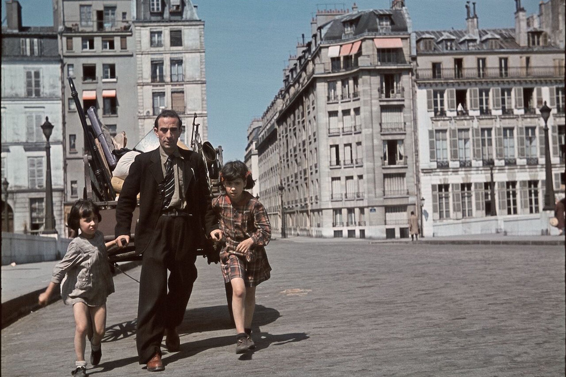 Paris During World War II Tour - Paris Perfect